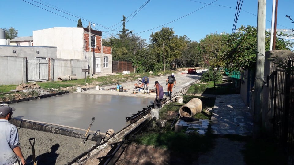 “Pavimentar es jerarquizar los barrios” | Meridiano Noticias
